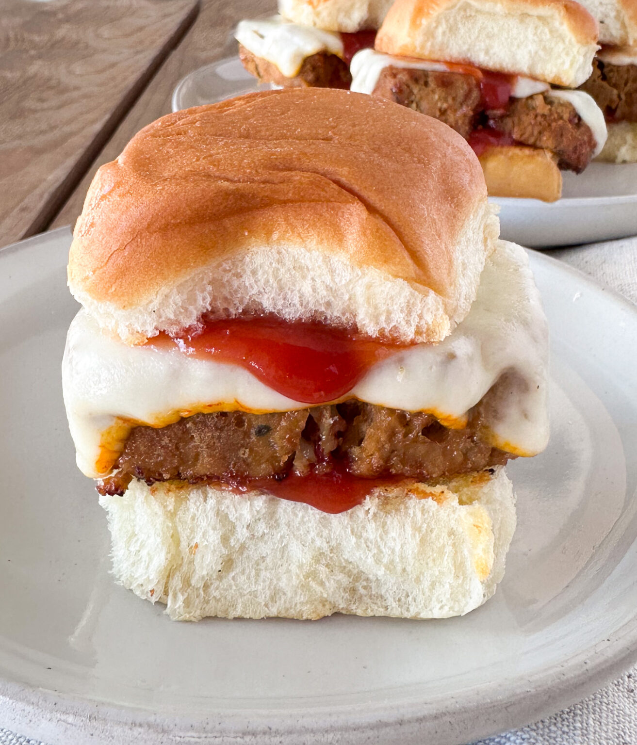Meatloaf Sliders - Amanda Cooks & Styles