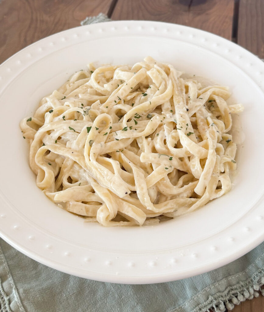 Creamy Fettuccine Alfredo - Amanda Cooks & Styles